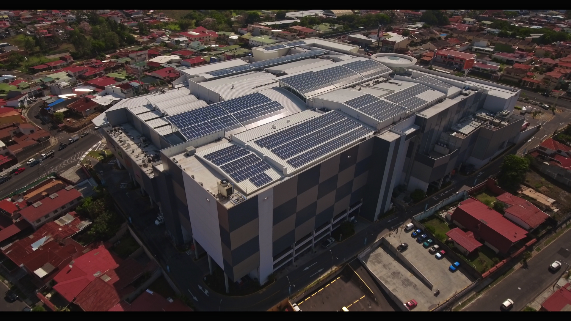 REVISTA ESTRATEGIA Y NEGOCIOS- INAUGURAN SISTEMA DE GENERACIÓN SOLAR ...